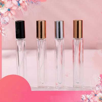 Cina Spruzzatore fine 10000pcs vuoto della foschia 10ml dello spruzzo del profumo di vetro trasparente della bottiglia in vendita
