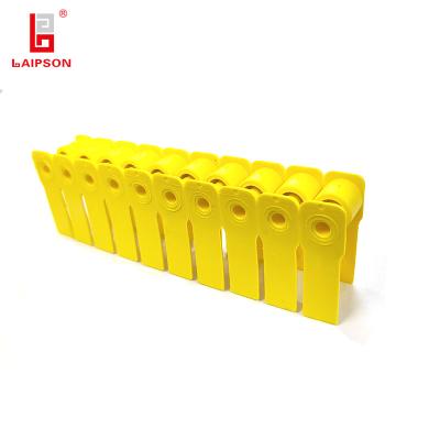 China 36.5mm Double Basf Tpu New Sheep Goat Identification Ear Tag For Sheep Goat Farm Tracking for sale