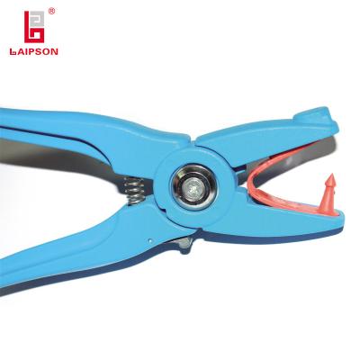China High Stability RFID Light Easy Use 134.2Khz FDX-B Rfid Ear Tag For Sheep Goats for sale