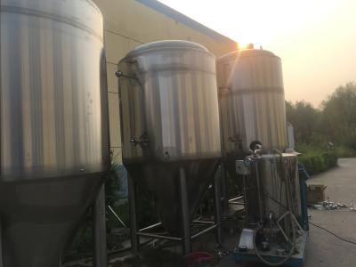 Cina il fermentatore commerciale della birra dei tini di fermentazione della fabbrica di birra di 5HL 10HL ha lucidato la superficie in vendita