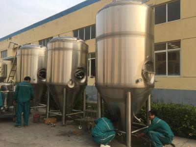 Cina il fermentatore commerciale della birra dei tini di fermentazione della fabbrica di birra di 5HL 10HL ha lucidato la superficie in vendita