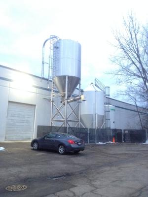 Cina materiale commerciale dell'attrezzatura SS304 di microbirrificio della fabbrica di birra di 10bbl 15bbl 20bbl per produzione della birra in vendita