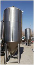 China Vertical Jacketed Fermentation Tank Bright Beer Conical Beer Fermenter 3000L for sale