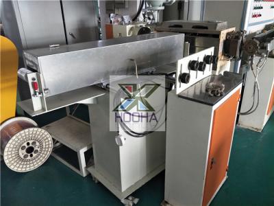 China Kabel des Teflonfep, das Linie Verdrängungs-Maschine hoher Temperatur Euqipment Fluoroplastic herstellt zu verkaufen