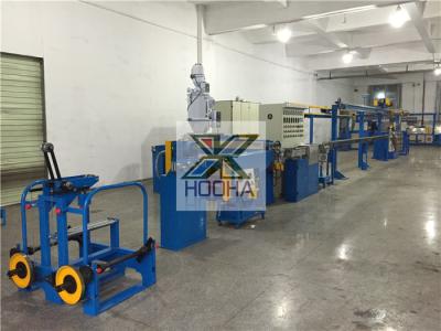 China As 2 camadas flexíveis prendem a velocidade de rotação 100 RPM/minuto da máquina da extrusão à venda