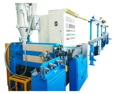 China Máquina da extrusora da extrusão do cabo distribuidor de corrente e do fio para a fabricação de cabos à venda
