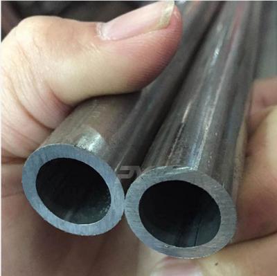 Cina Tagliatrice automatica del tubo di adeguamento di lunghezza per il restringimento Bush di calore in vendita