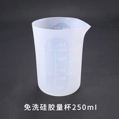 China Crystal dropper mold DIY handmade tool with scale 250ml disposable silicone measuring cup for sale