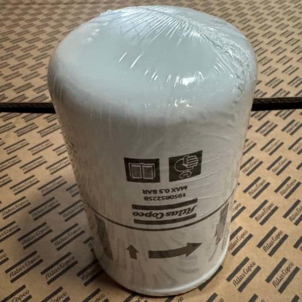 Quality Atlas Copco Oil Filter 1950852258 Genuine Screw Compressor Oil Filter Element for sale