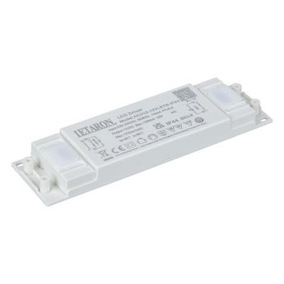 Chine CE Certificate Constant Voltage LED Driver 6W / 12W / 15W IP44 Waterproof à vendre