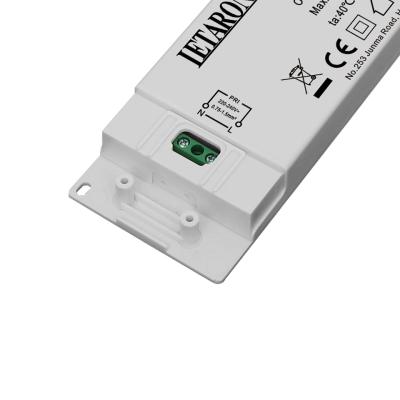 Cina IP44 alimentatore per driver standard europeo ultra-sottile convenzionale a bassa tensione da 60 W in vendita