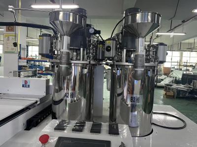 Cina Macchina avanzata di distribuzione di resine AB azionata a motore elettrico con precisione di misurazione del ±2% in vendita