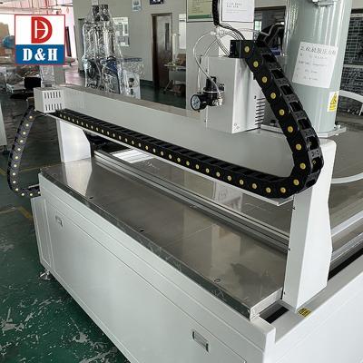 China Dispositivo de distribuição de selante 2200x2200x100 Área de trabalho para aplicação precisa de cola à venda