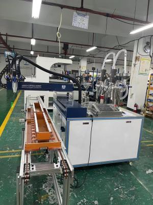 Cina Macchina di riempimento di colla AB di precisione con velocità di distribuzione da 0,5-12 g/s e miscelazione dinamica/statica in vendita