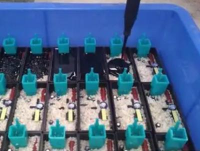 Cina Macchina di distribuzione di epossidi automatizzata da 500 kg con sistema di programmazione PLC avanzato in vendita