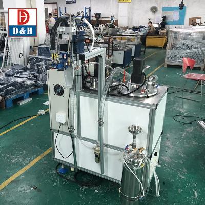 China 0.5-24g/s Velocidade 3 eixos Máquina de dosagem de mistura de medição automática para aplicação local de cola à venda
