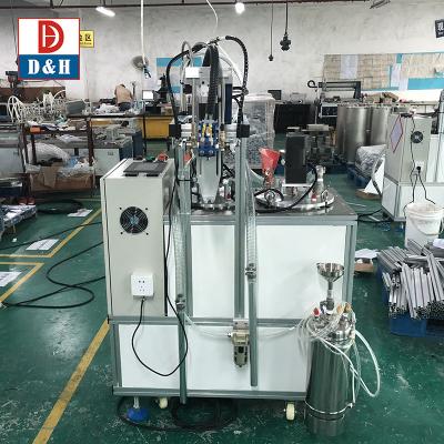 China 0.5-24g/s Velocidade 3 eixos Máquina de dosagem de mistura de medição automática para aplicação local de cola à venda