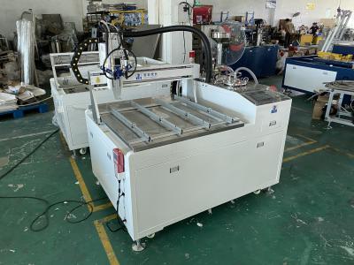 China 2 Máquina de enchimento de peças Adesivos Aplicador de cola com agitadores e sistema de aspiração à venda
