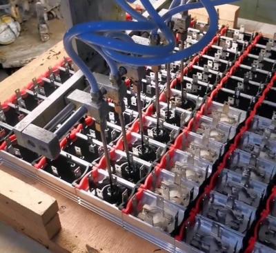 China Pottingfunctie Tweecomponentenmachines voor het efficiënteren van de potting in de productie-installatie Te koop
