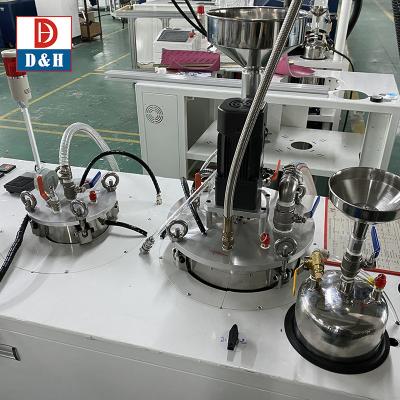 Cina Macchina di distribuzione di colla adesiva professionale a due parti con elevato tasso di fuoricolla in vendita