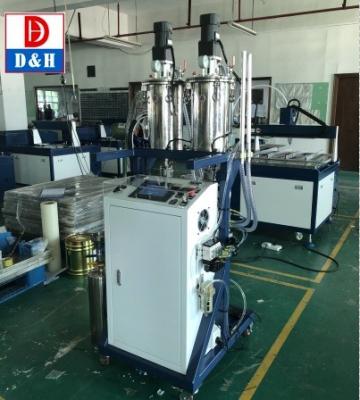 China 4000BPH Elektronische sensoren Kleefdoseer- en potmachine met snelle productiesnelheid Te koop