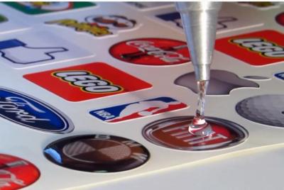 Cina PLC touch screen control system Epoxy resin dome sticker machine per il materiale in silicone in vendita