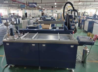 Cina 60L Capacità Imballaggio in legno CNC 3 assi Dispensatore automatico di colla Epoxide in vendita