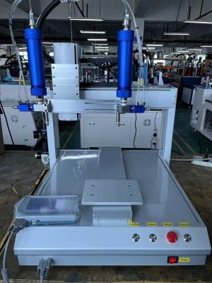Cina Installazione verticale Dispensatore di colla a 3 assi Stabile macchina automatica di composizione della colla in vendita