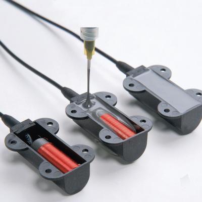 Cina Dispensatore di adesivi in resina epossidica di silicone con distribuzione di colla elettrica con certificazione CE in vendita
