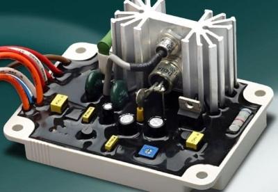 Cina Dispenser di colla elettrico per 700*700*80mm Xyz Area di lavoro e caratteristiche di facile utilizzo in vendita