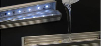 中国 電気駆動の2部エポキシマニュアル配給機 販売のため