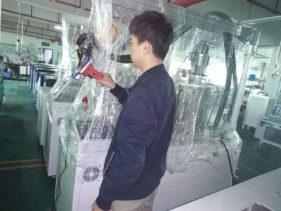 Cina Dispenser di colla per macchine di riempimento manuale per 2 parti di imballaggio composto multi-asse Dispenser di colla robot in vendita