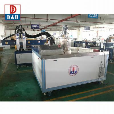 Cina 700x700x100 Vertical Potting 2K Machine di riempimento e spruzzatura di colla con 4 1 Ab ratio in vendita