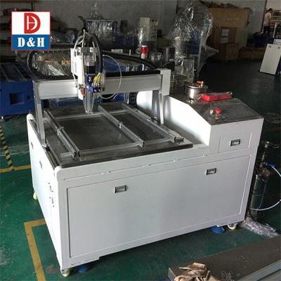 Cina Macchina di distribuzione automatica di colla AB certificata CE per la distribuzione ad alta precisione in vendita