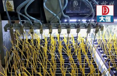Cina Macchina di distribuzione automatica di colla AB certificata CE per la distribuzione ad alta precisione in vendita