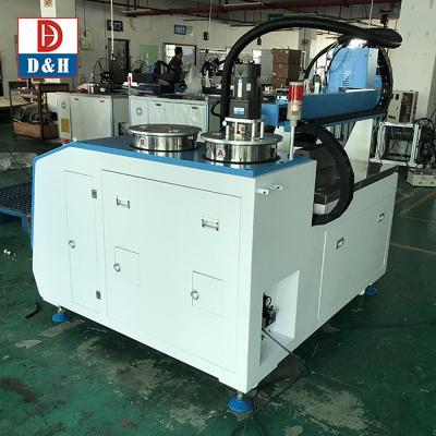 China Epoxy  PU Silicone Resins Encapsulation Machine With Heating To Avoid Humidity LED Display Potting Dispensing Machine for sale