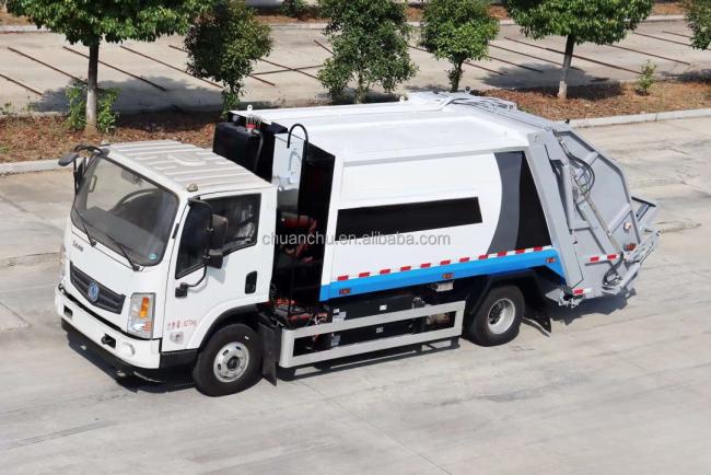 Dongfeng 5083ZYSBEV electric garbage truck rear view