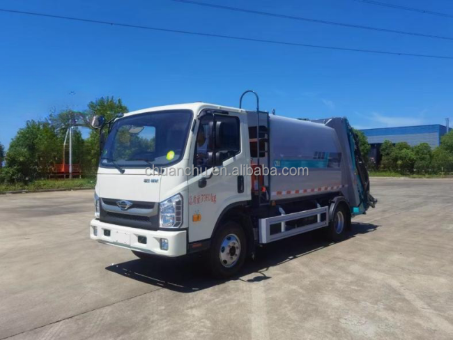 Foton garbage truck side view