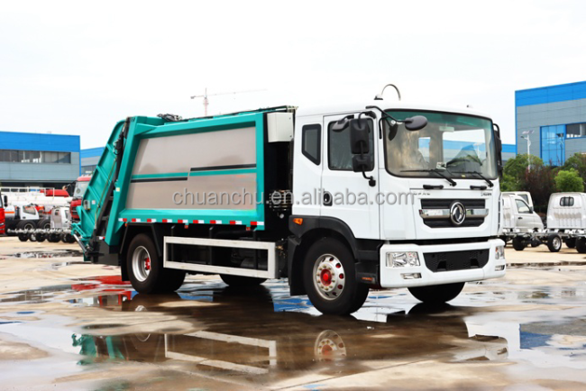 Dongfeng Frica garbage truck rear view