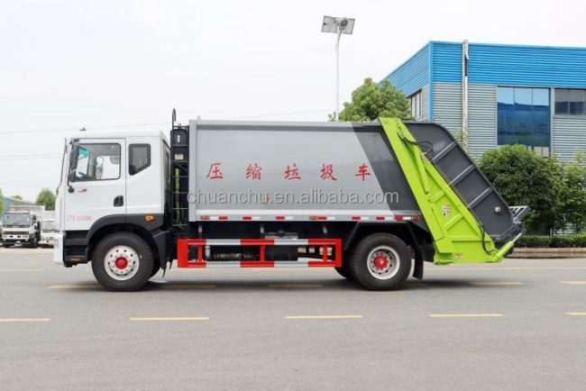 Dongfeng Frica garbage truck cabin interior