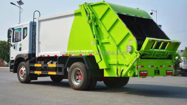 Waste collection garbage compactor truck compression mechanism