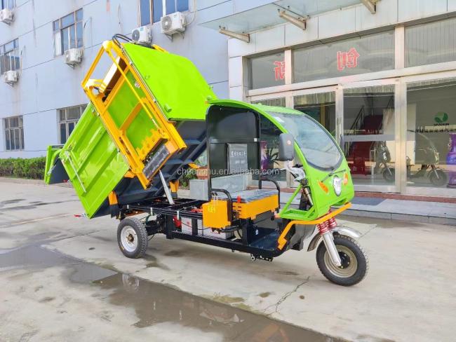 Three-wheeled electric side loading garbage truck rear view
