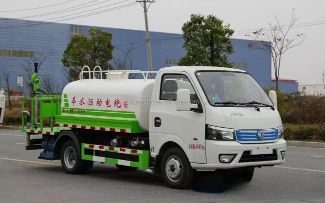 Dust suppression vehicle side view
