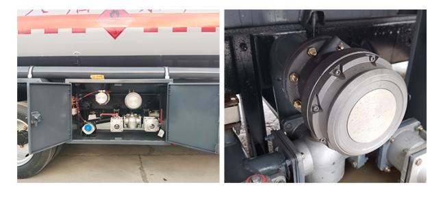 Maintenance access points on valve