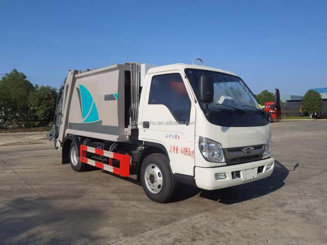 Foton garbage truck side view