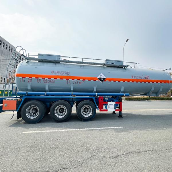 Quality Carbon Steel Polyethylene Lined HCL Tanker 3 Axle Semi Trailer For Chemical for sale