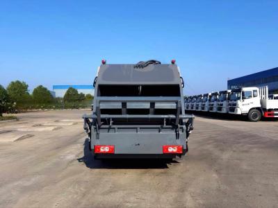 中国 4*2 後部積載ゴミ収集 トラック 圧縮型 コンパクトゴミ輸送 トラック ユーロ 3 4 5 6 販売のため