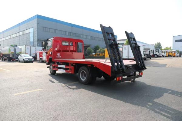 Quality Diesel Fuel Type Flatbed Lorry For Effortless And Fast Loading Of Goods for sale