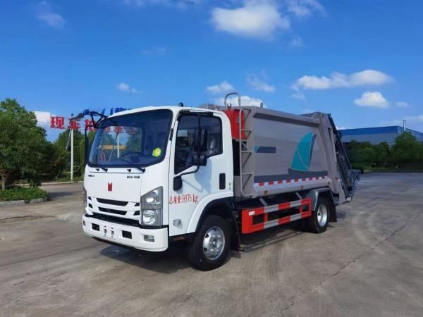 Quality EURO 5 Emission Standard Isuzu 5 Ton 8 Cbm Garbage Compactor Truck 4x2 for sale