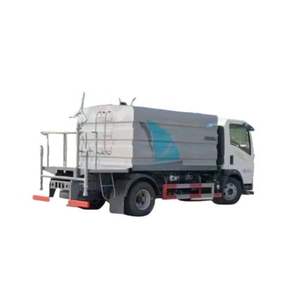 China Manual Transmission 7 Cbm Water Spray Tanker Sprinkler Tank Truck for Dust Suppression and Dust Control for sale